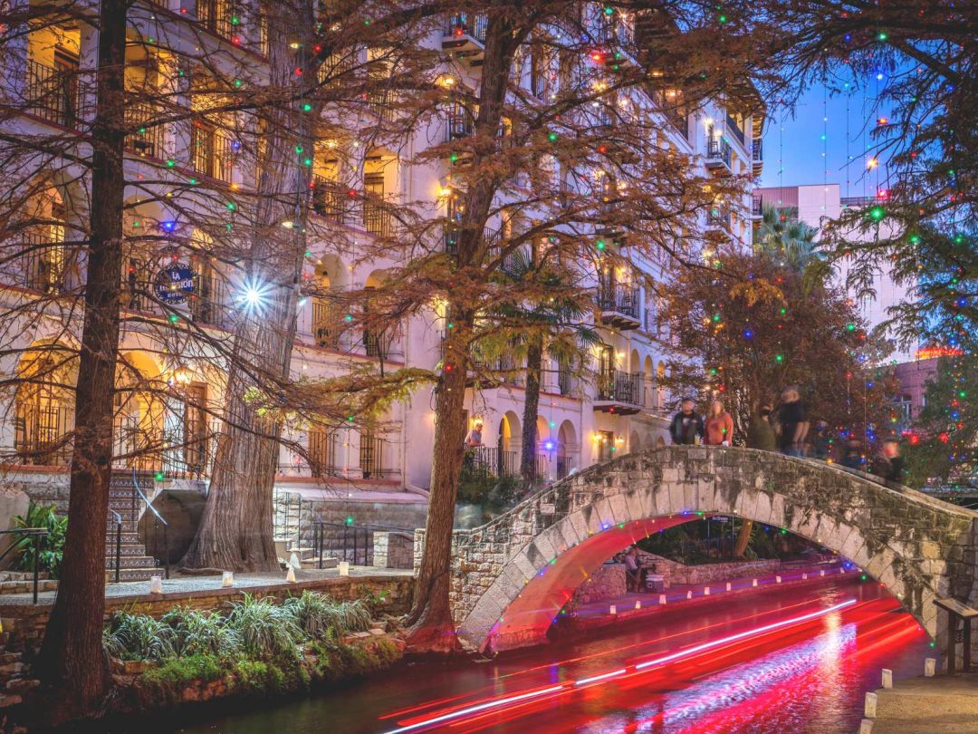 13 Festive Place To Enjoy Christmas In Texas - Totally Texas Travel
