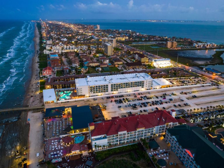 Spring Break at South Padre Island: The Ultimate Guide - Totally Texas ...